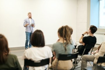 Comunicación implícita: La entonación y el lenguaje corporal